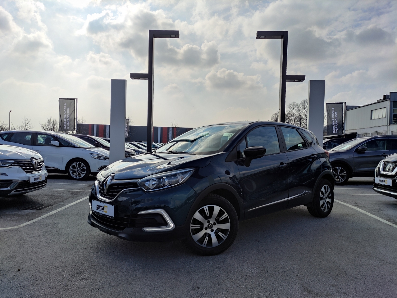Renault Captur dCi 90 Zen | Rabljena vozila | GUMA M