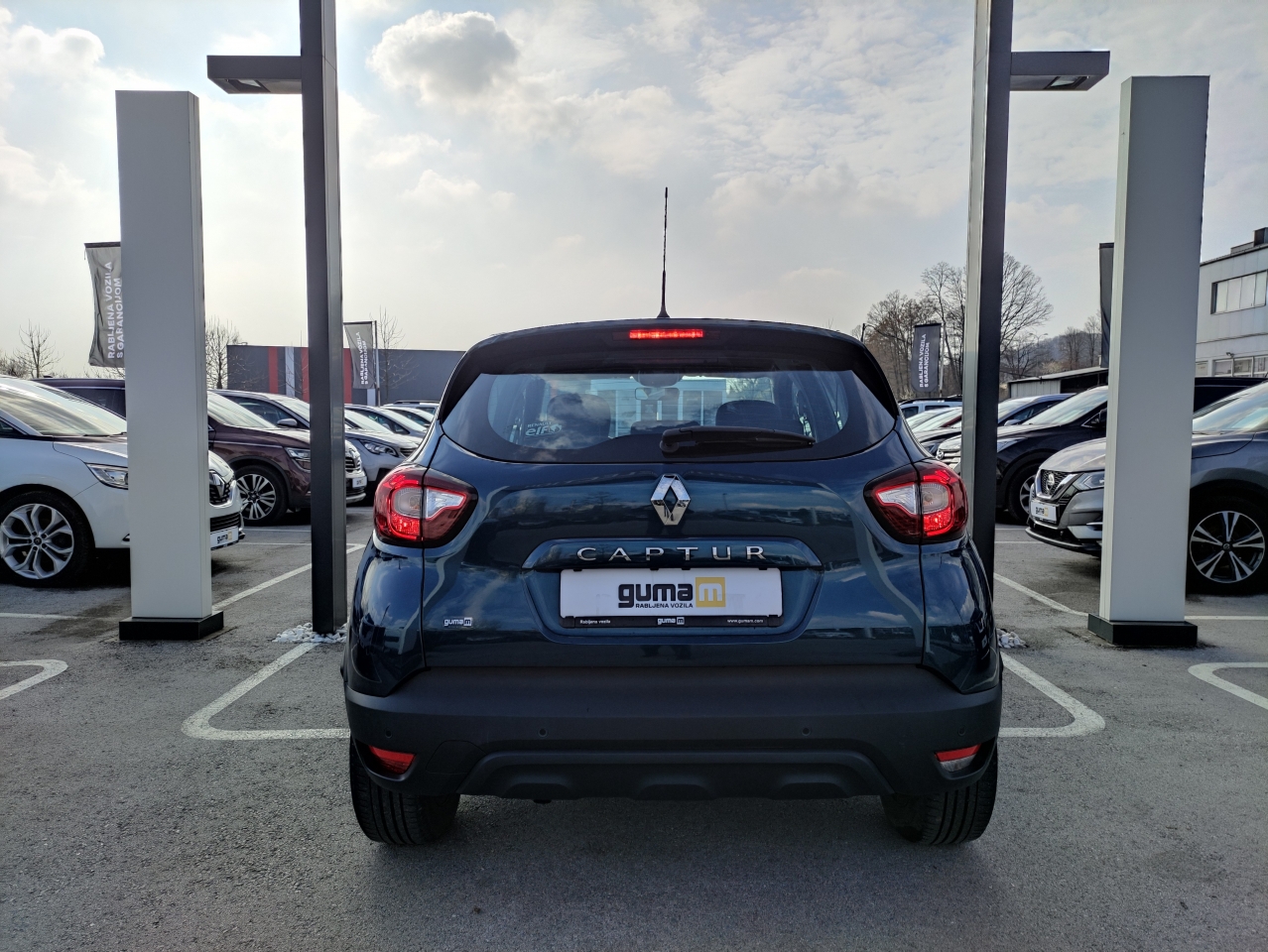 Renault Captur dCi 90 Zen | Rabljena vozila | GUMA M
