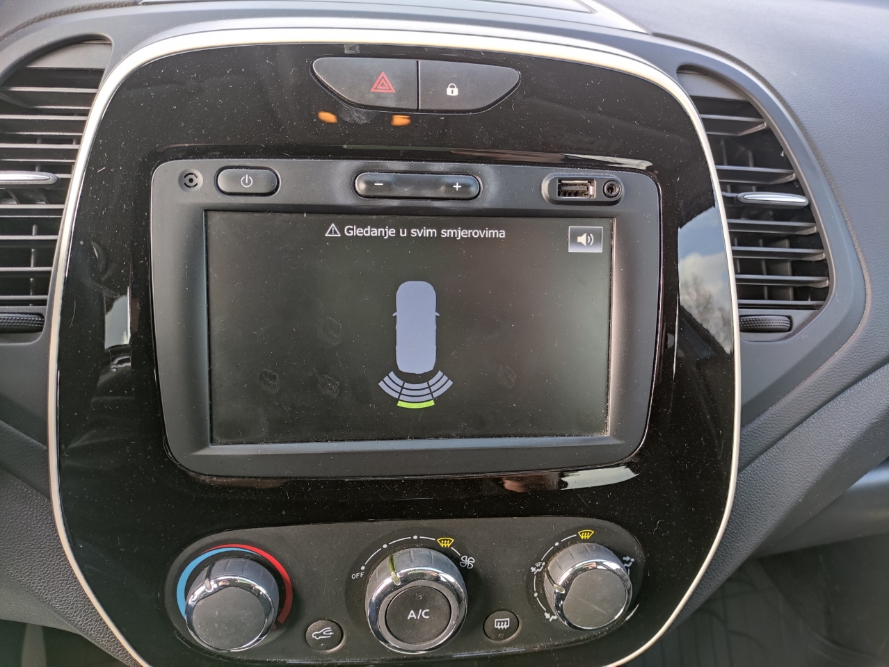 Renault Captur dCi 90 Zen | Rabljena vozila | GUMA M